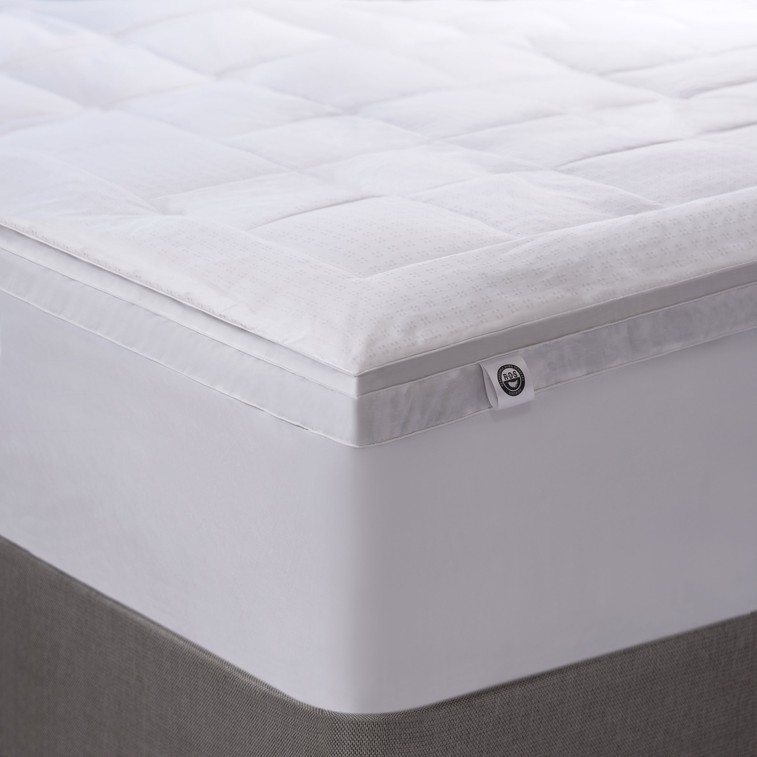 Luxury White Down Feather Bed – DownLinens